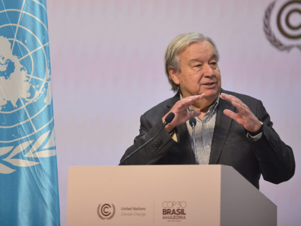 Kevin Mitnick: A trajetória polêmica do hacker que se tornou referência ...